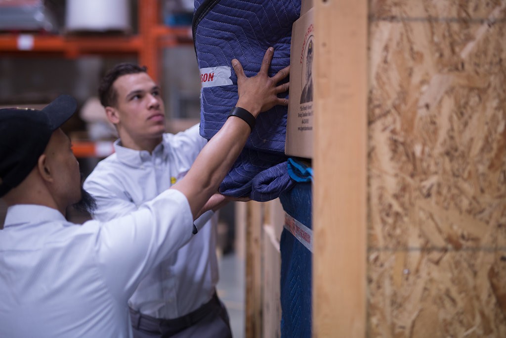 Packing Services & Boxes Vancouver, Calgary, Ottawa | T-R